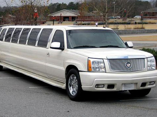 Customized & Convenient Hourly Limo Service - Crown Limo